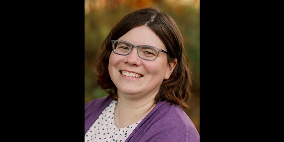 Carolyn Bogott: Carlton is a warm presence in therapy