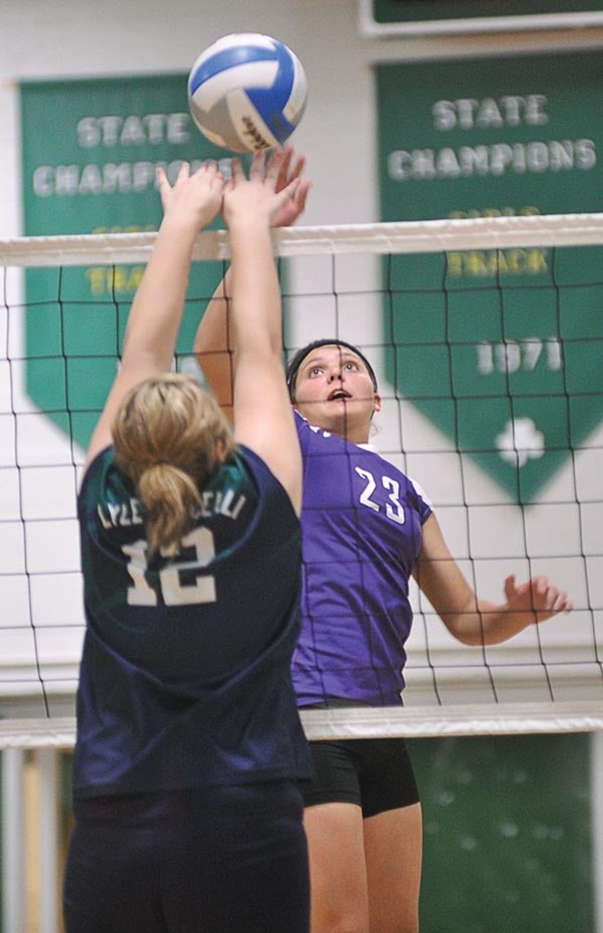 Olson leads Grand Meadow past L/P volleyball team