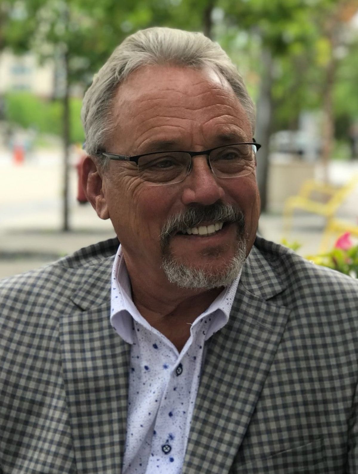 Maynard Carl Akkerman, 69