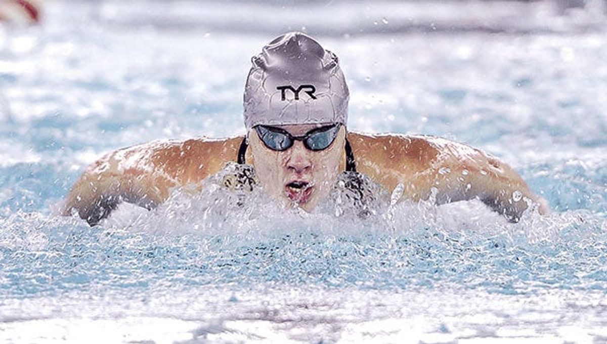 Swimming: Austin relay teams start strong in prelims