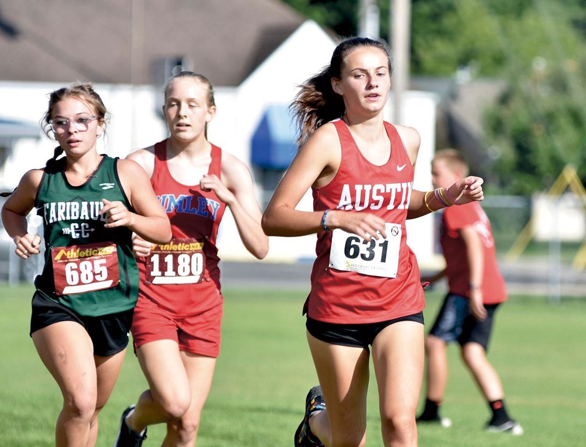 Get to Know: Austin senior Nadia Vaughn