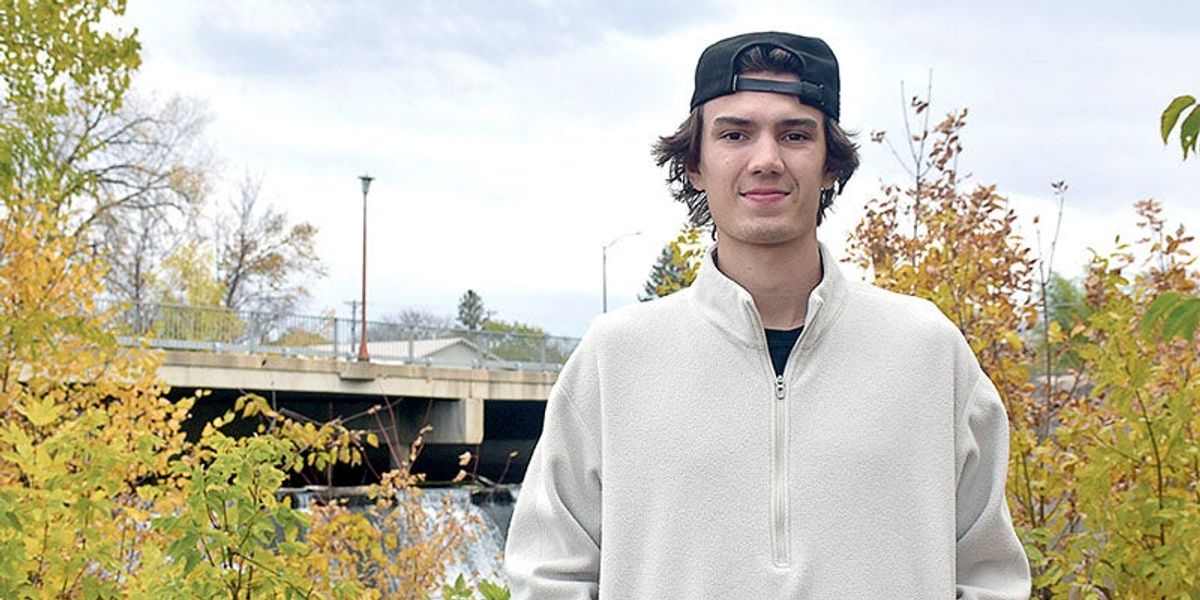 Bruins goalie Wiemken commits to Bemidji State