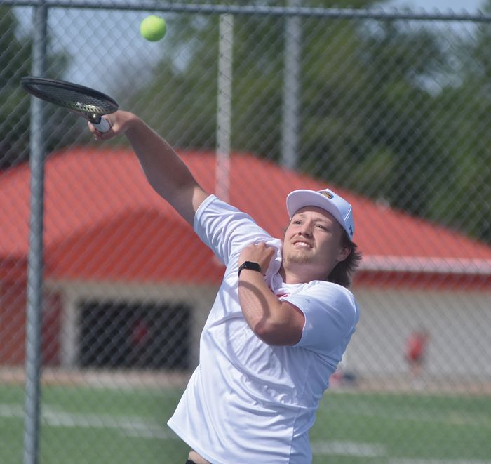 Packer tennis team falls short against Falcons in Section 1A...