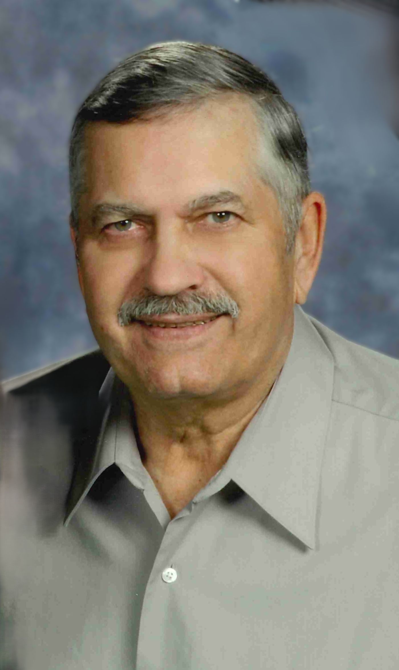 Robert “Bob” Chester Neuvirth