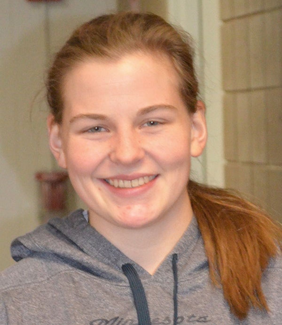 Austin's Overby stands strong in the net