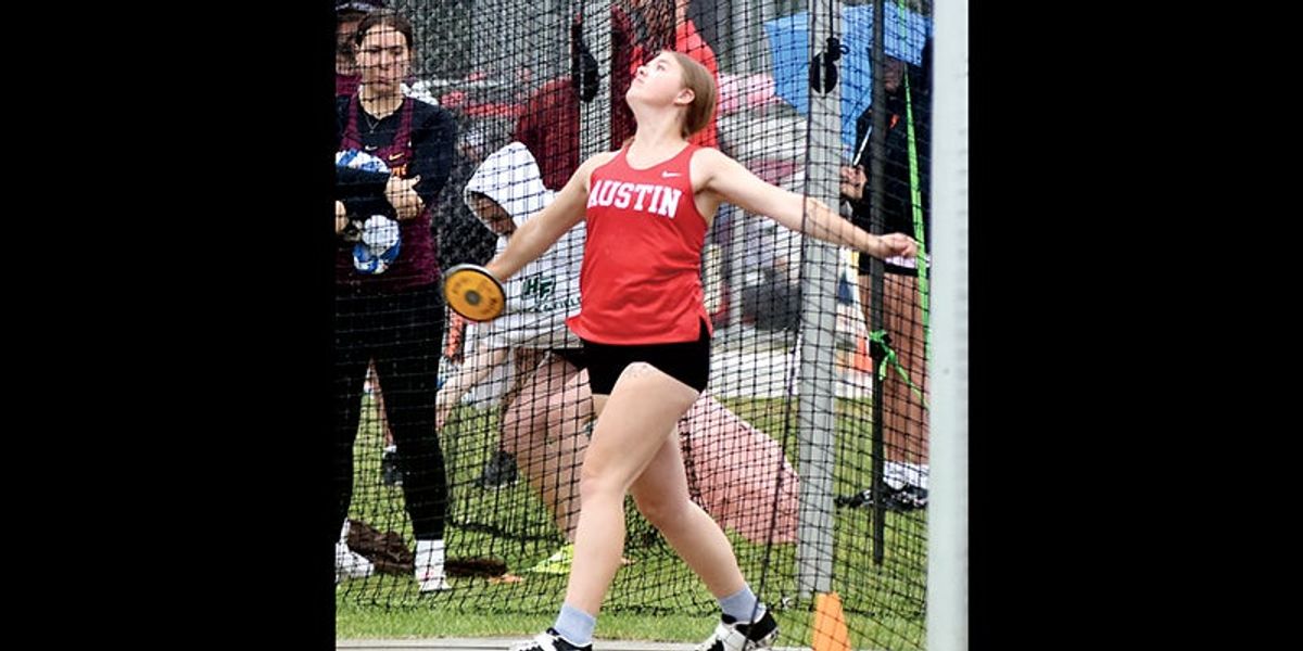 Packer trio competes at state track and field meet