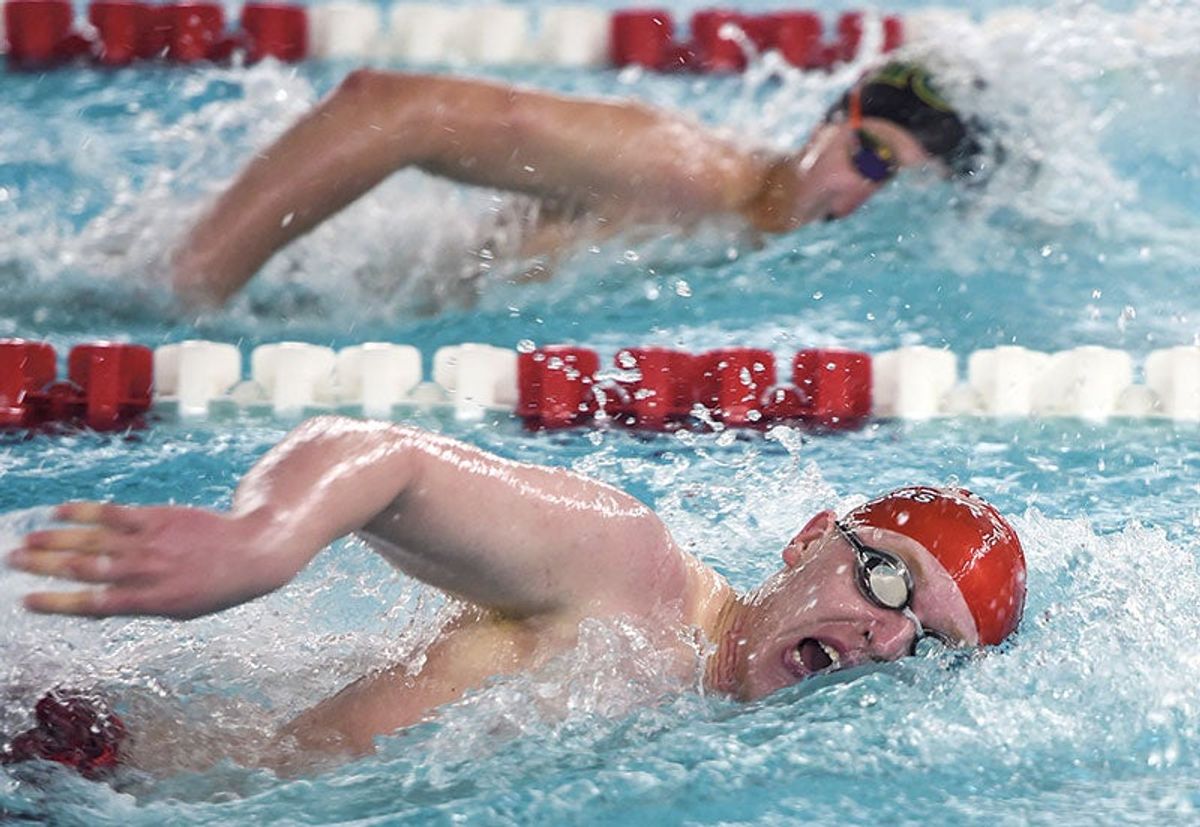 Austin swimmers fall to Mayo