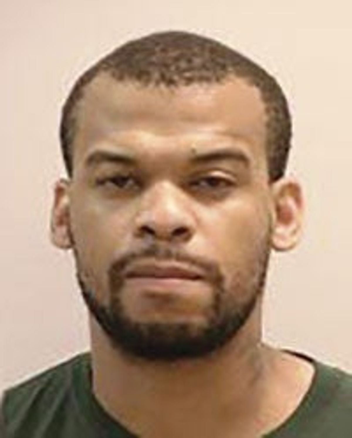 Man arrested after fleeing police