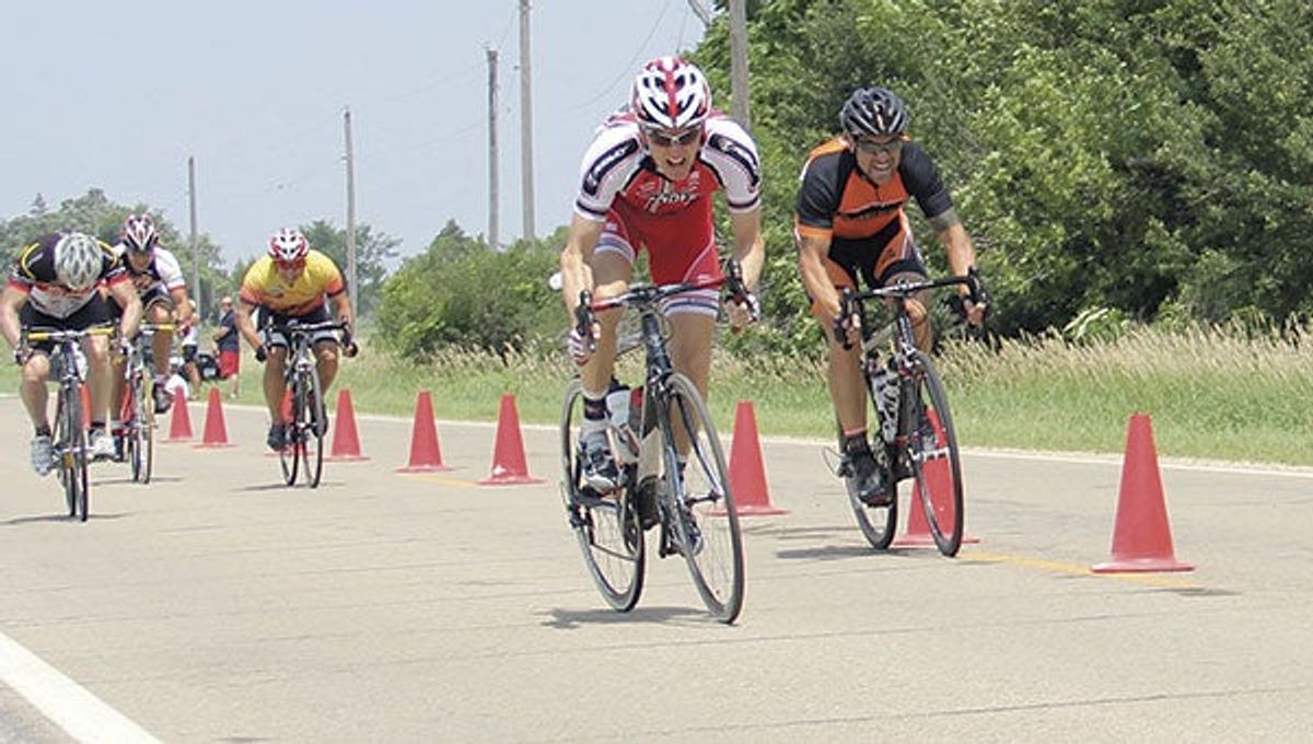 Hog wild for a fit Fourth: Hog Jog, Ulwelling Bike Race retu...