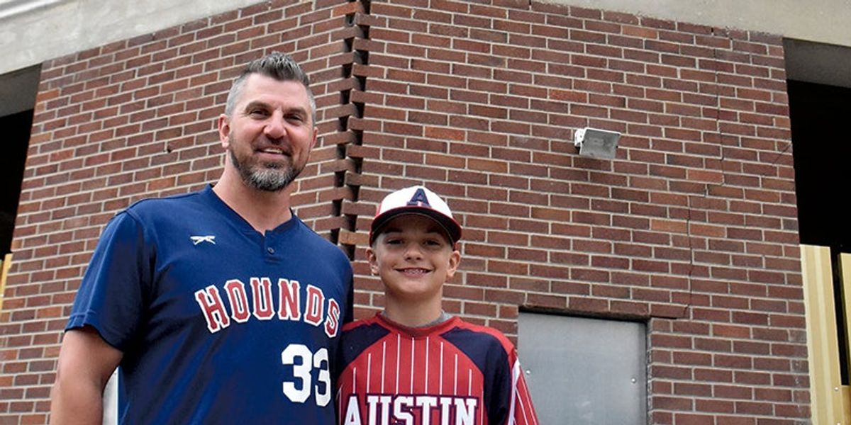 Bridging the generational gap: Austin's Huffman shares love of basebal...