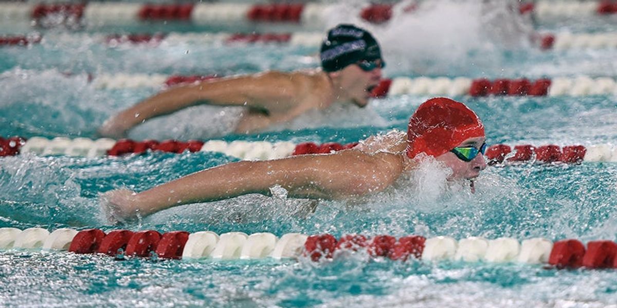 Packers swim past Wingers