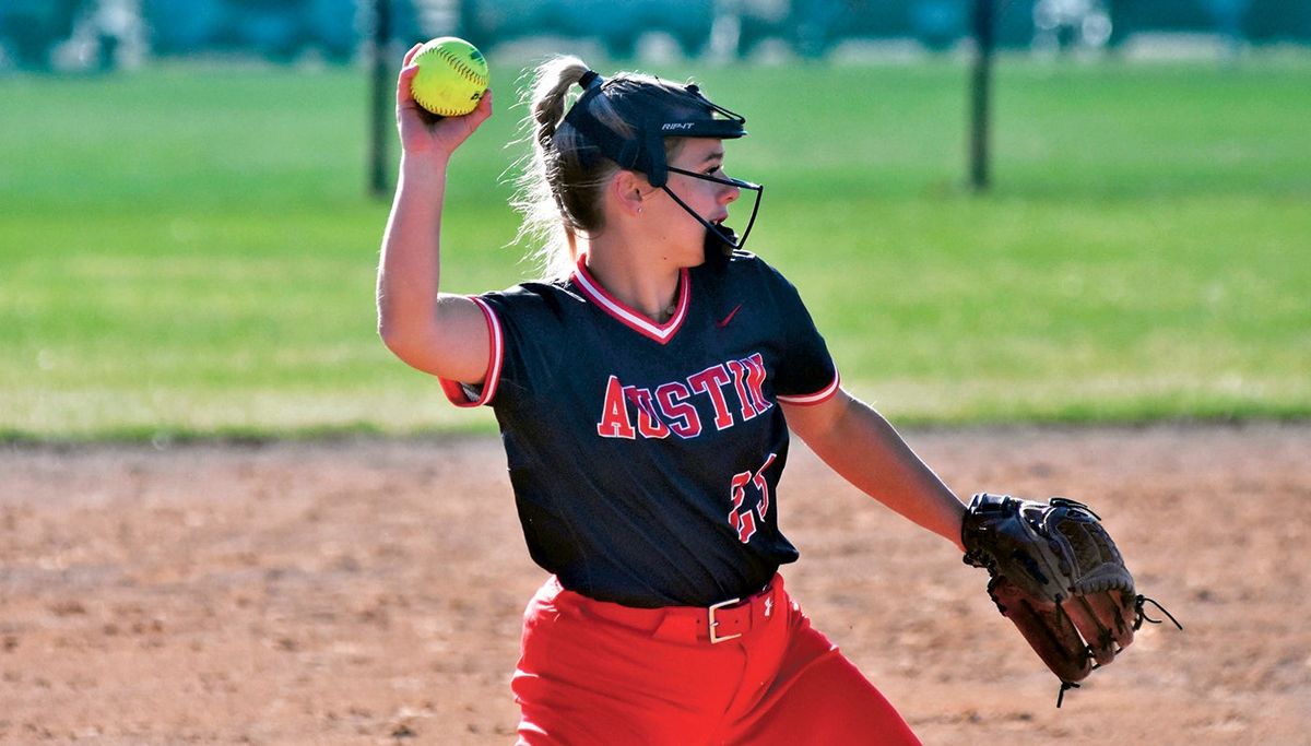Rough fifth inning slows down Packer softball team