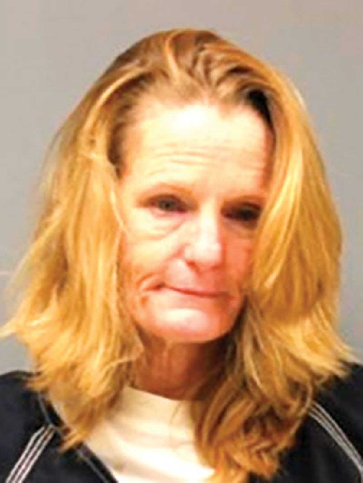 2 arrested A. Lea in raid that turned up nearly a pound of m...