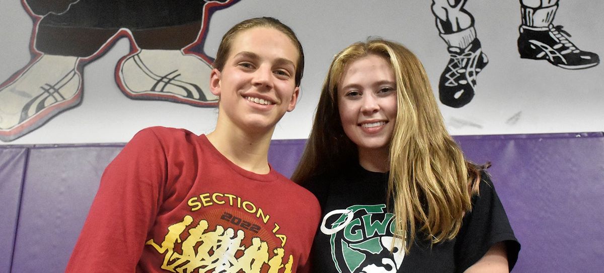 Making new waves: GMLOS wrestling trio is ready for second girls state...