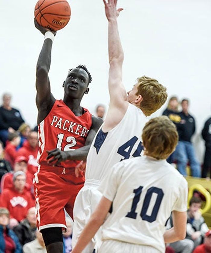 Packers win big on senior night