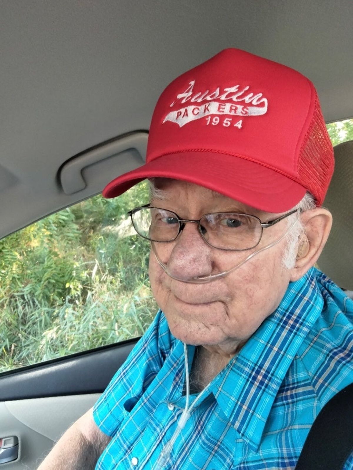 Rollo "Mick" Hull, 89