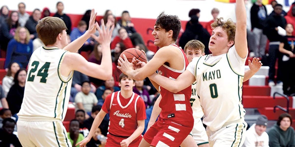 Triple threat: Packers hit 13 threes in win over Spartans