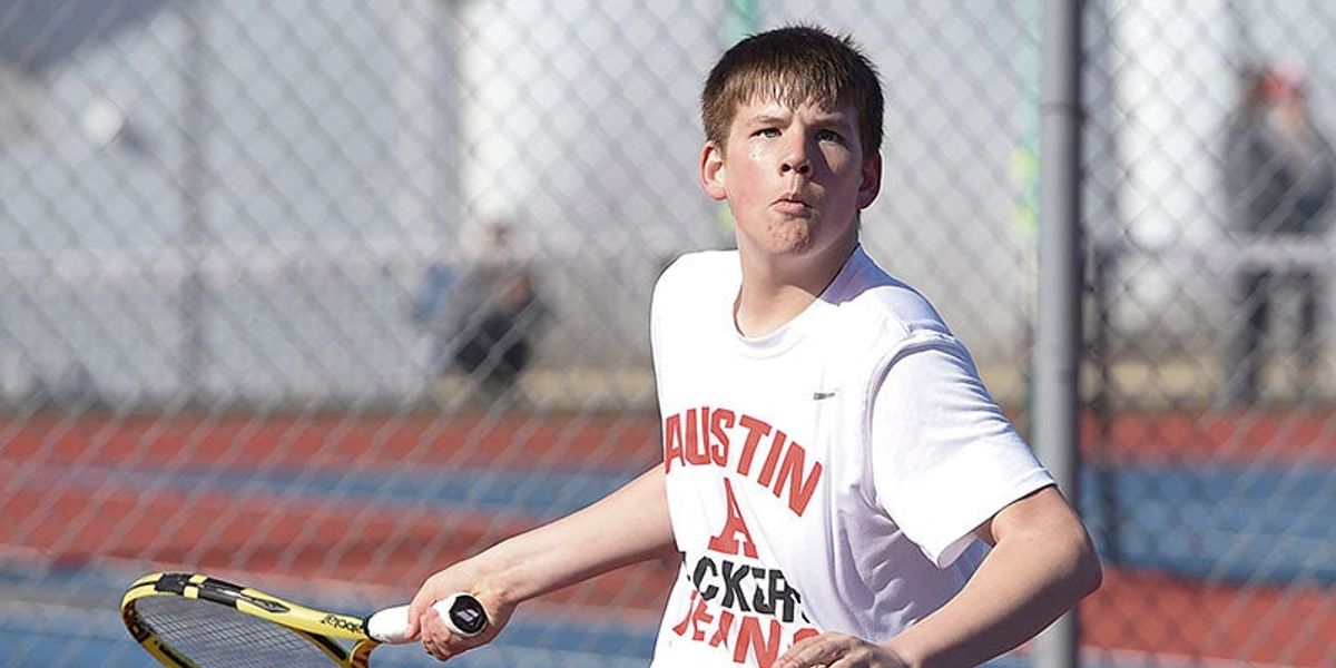 Packer tennis team downed by Northfield
