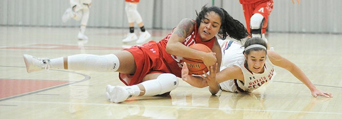 Girls basketball: Vesel scores 1,000th point in loss to Mayo
