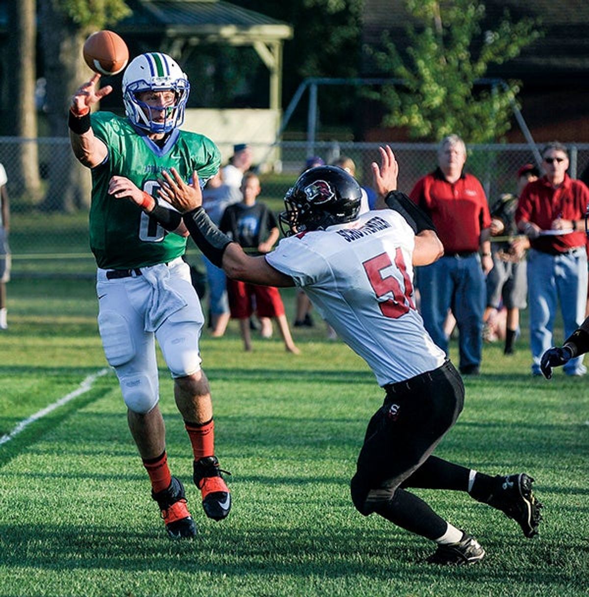 Football: Lyle-Pacelli drops season opener to Spring Grove