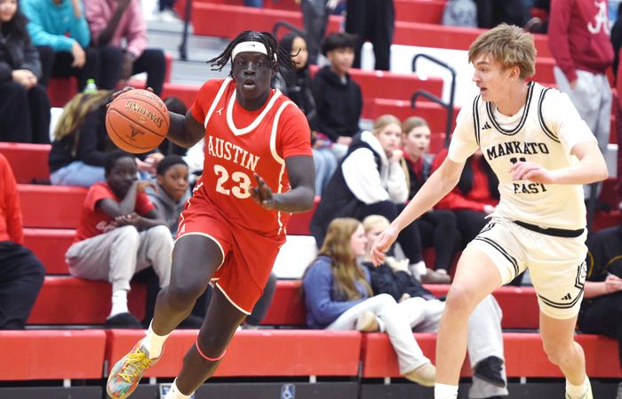 Cougars hand Packer boys a third straight loss