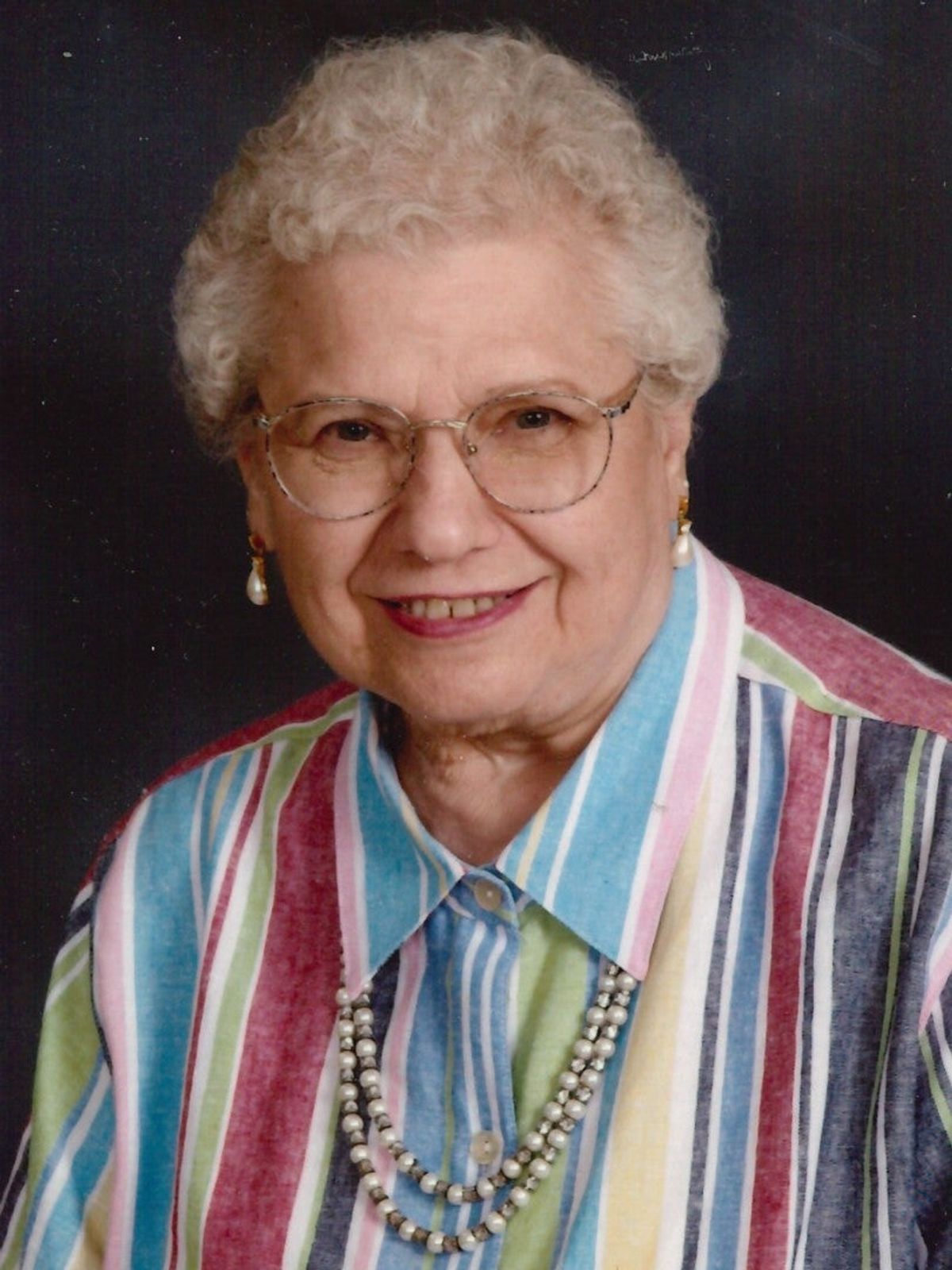 Phyllis J. Langr, 93