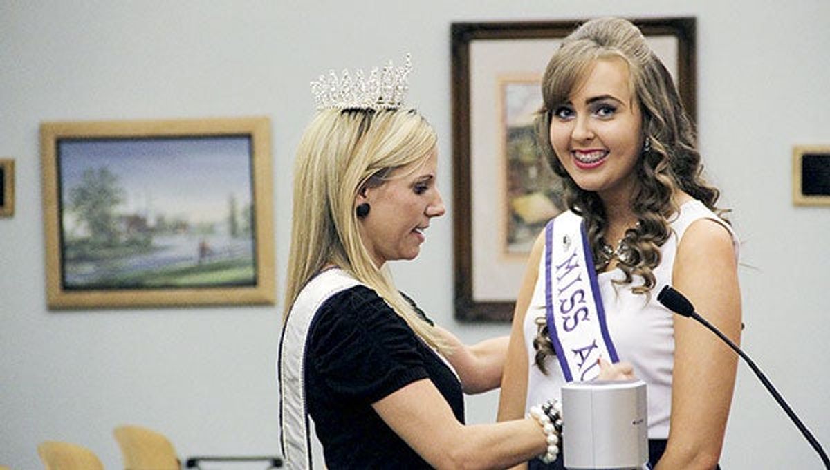 Miss Austin gets her crown