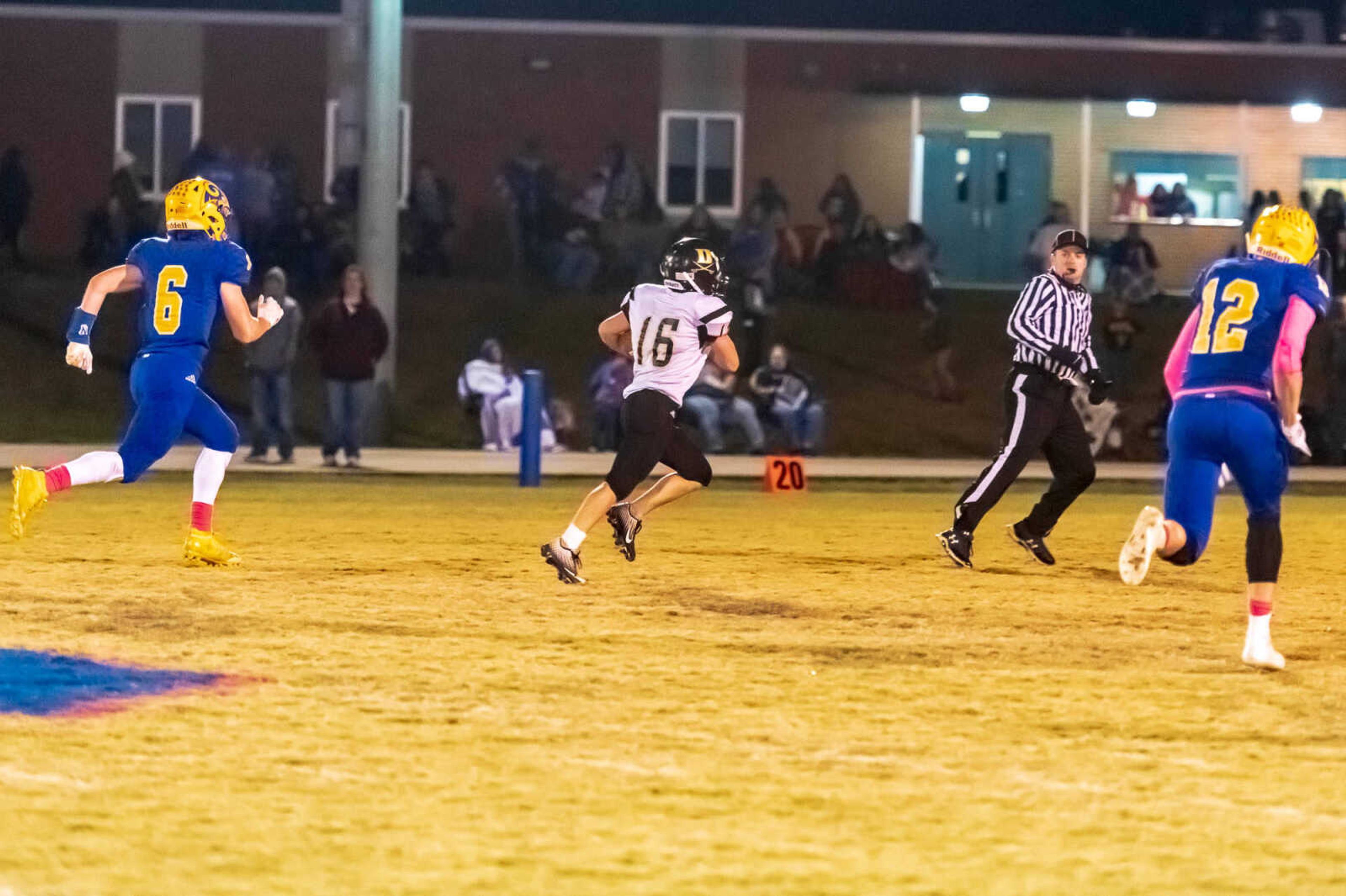 Dons To Open District Play At Top-Seeded Kennett