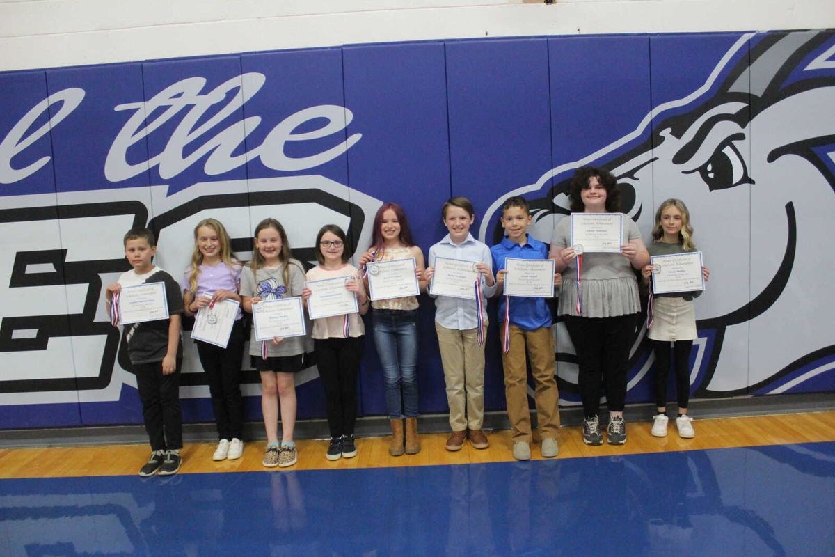 Bernie Schools hold Honors Ceremony