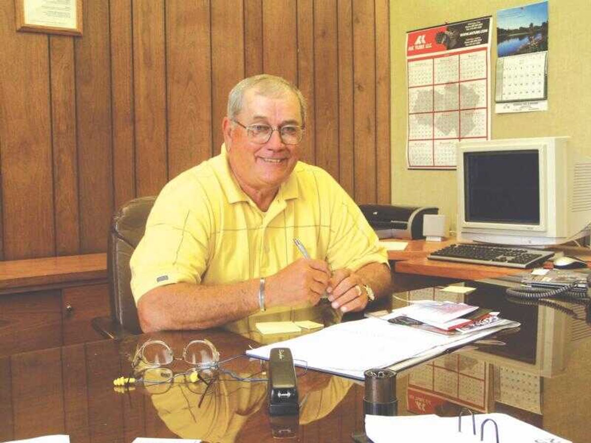 Tom Frazier retires from ArvinMeritor this Friday