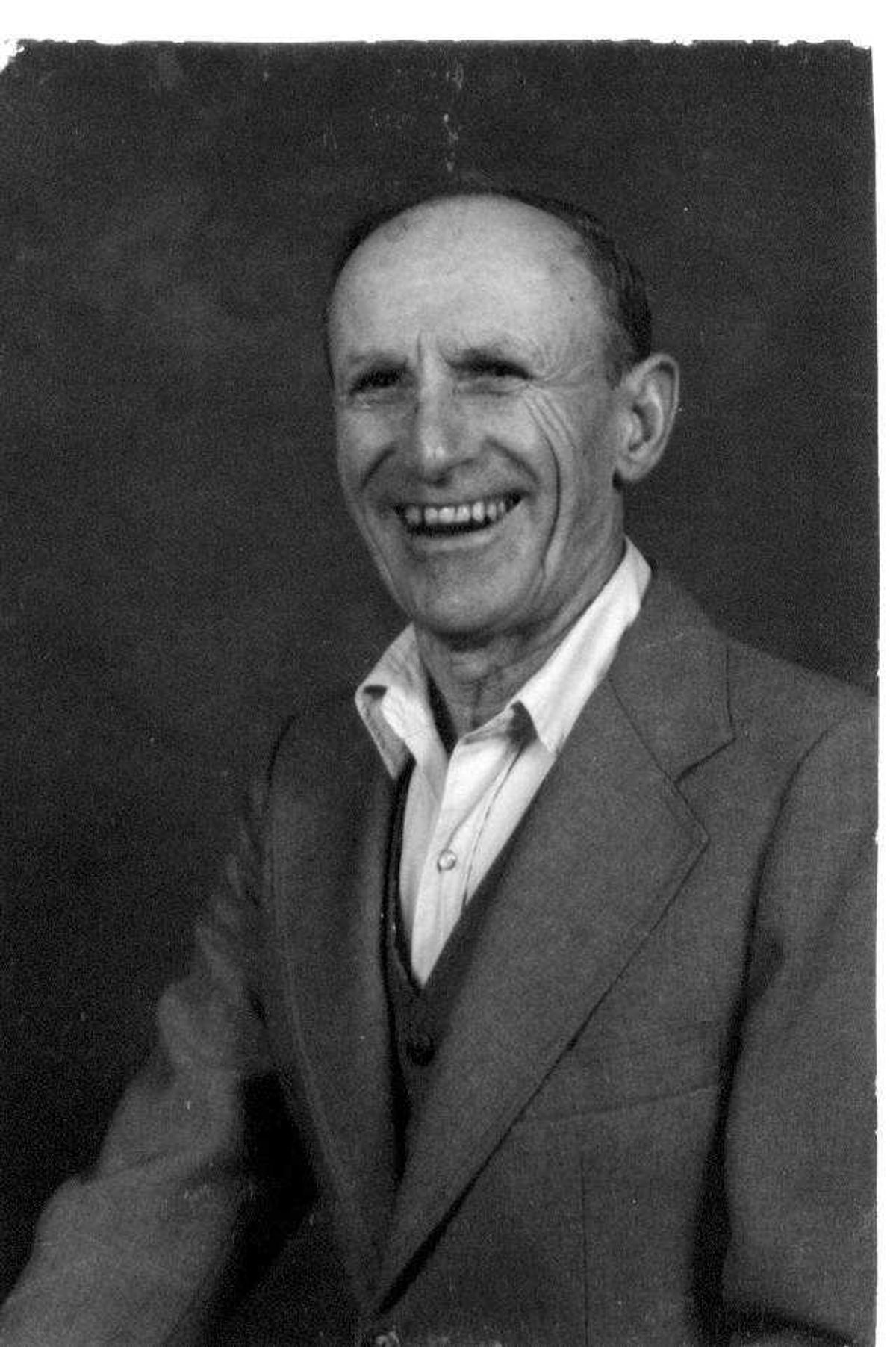 Rev. Elvis R. Kester