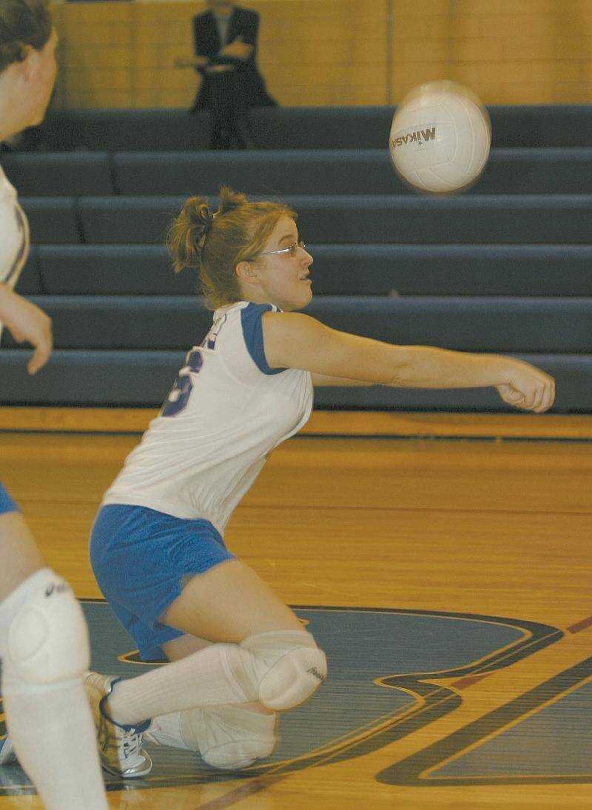 Bernie, Bell City win at volleyball tourney