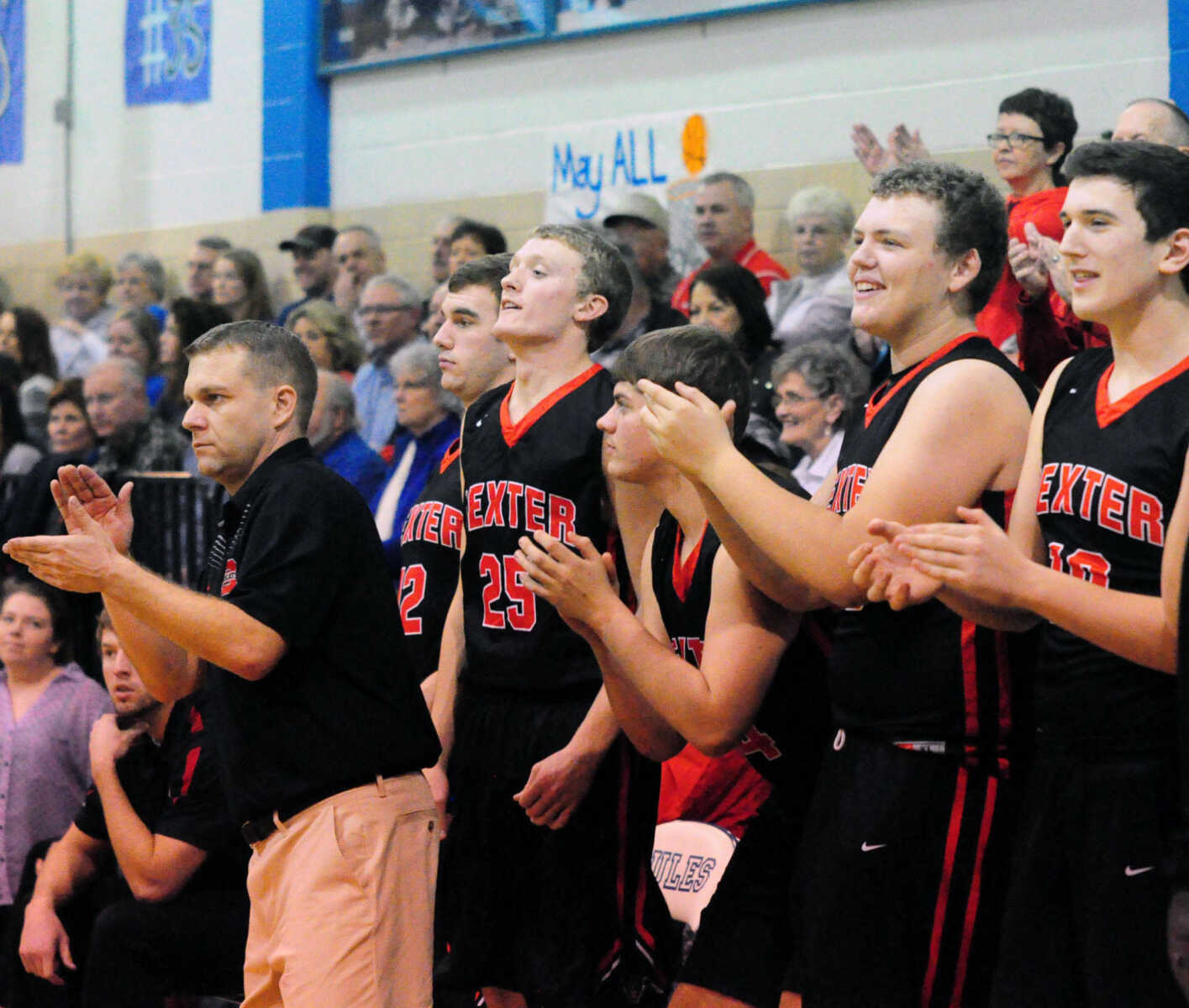 Dexter shocks state-ranked Bernie 66-54