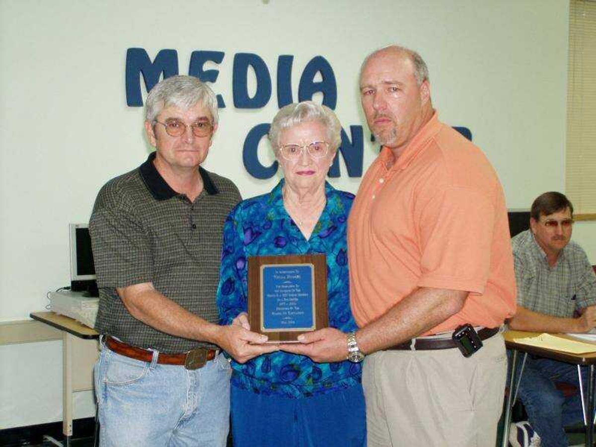 Bernie School Board of Education honors driver