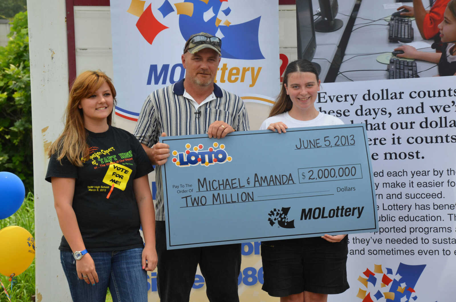MOLottery check presented