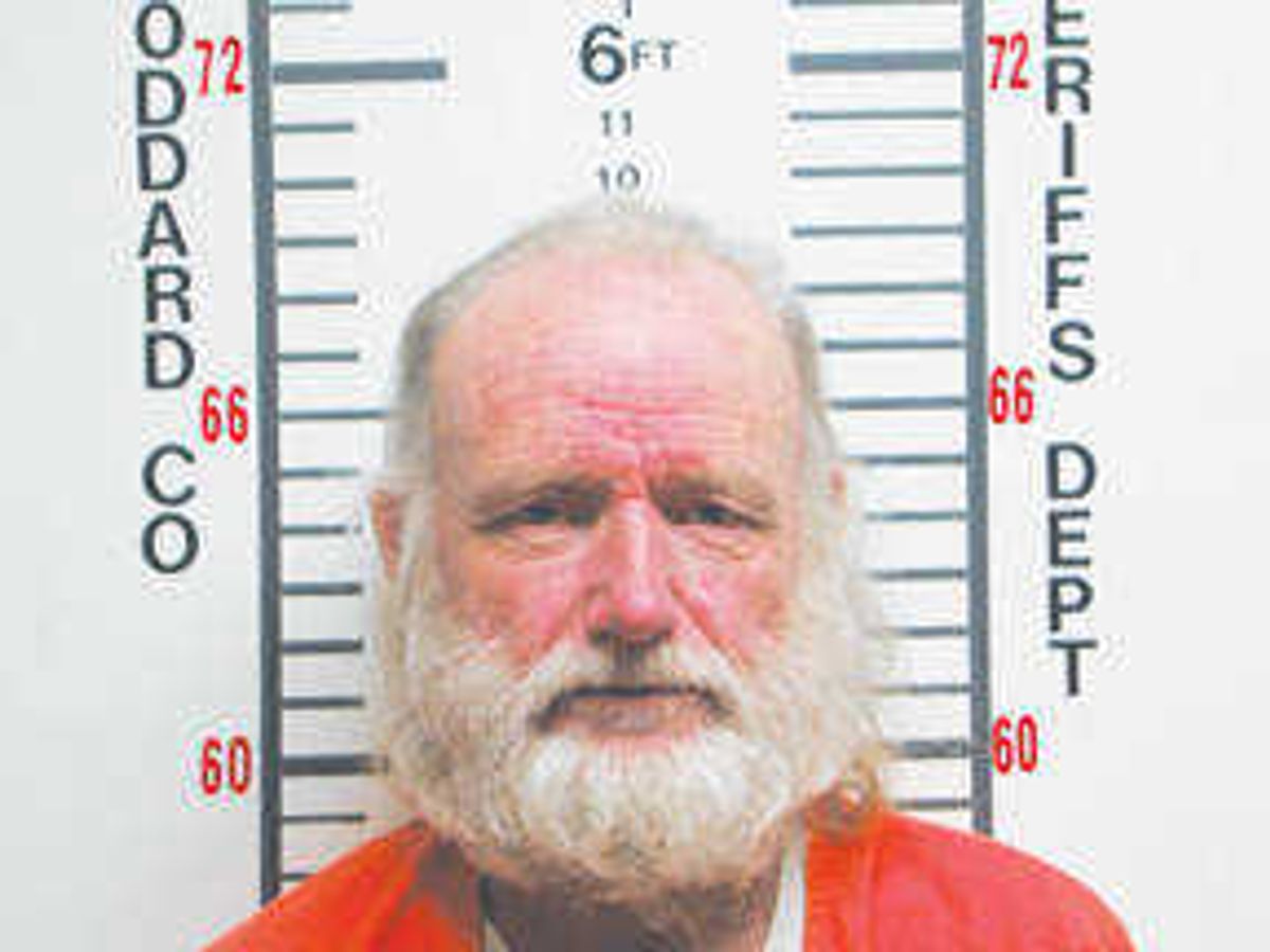 Dexter man arrested Tuesday, charged with child molestation