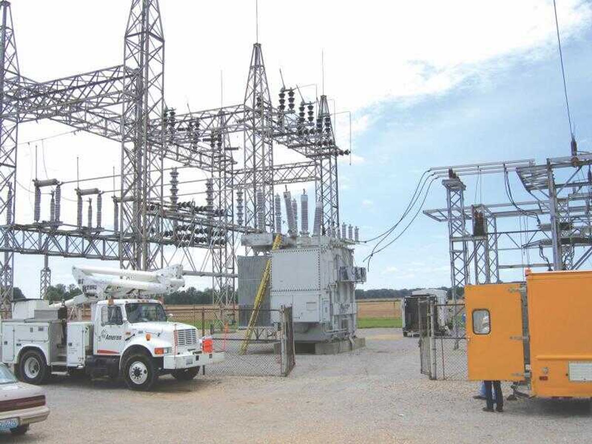 AmerenUE says power failure hit 7,000 customers