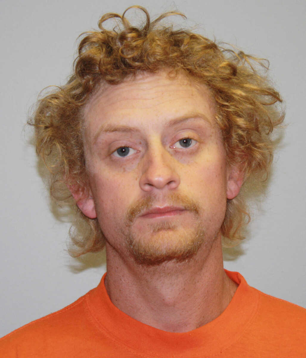 Manhunt underway for Cook, Green, Stringfellow