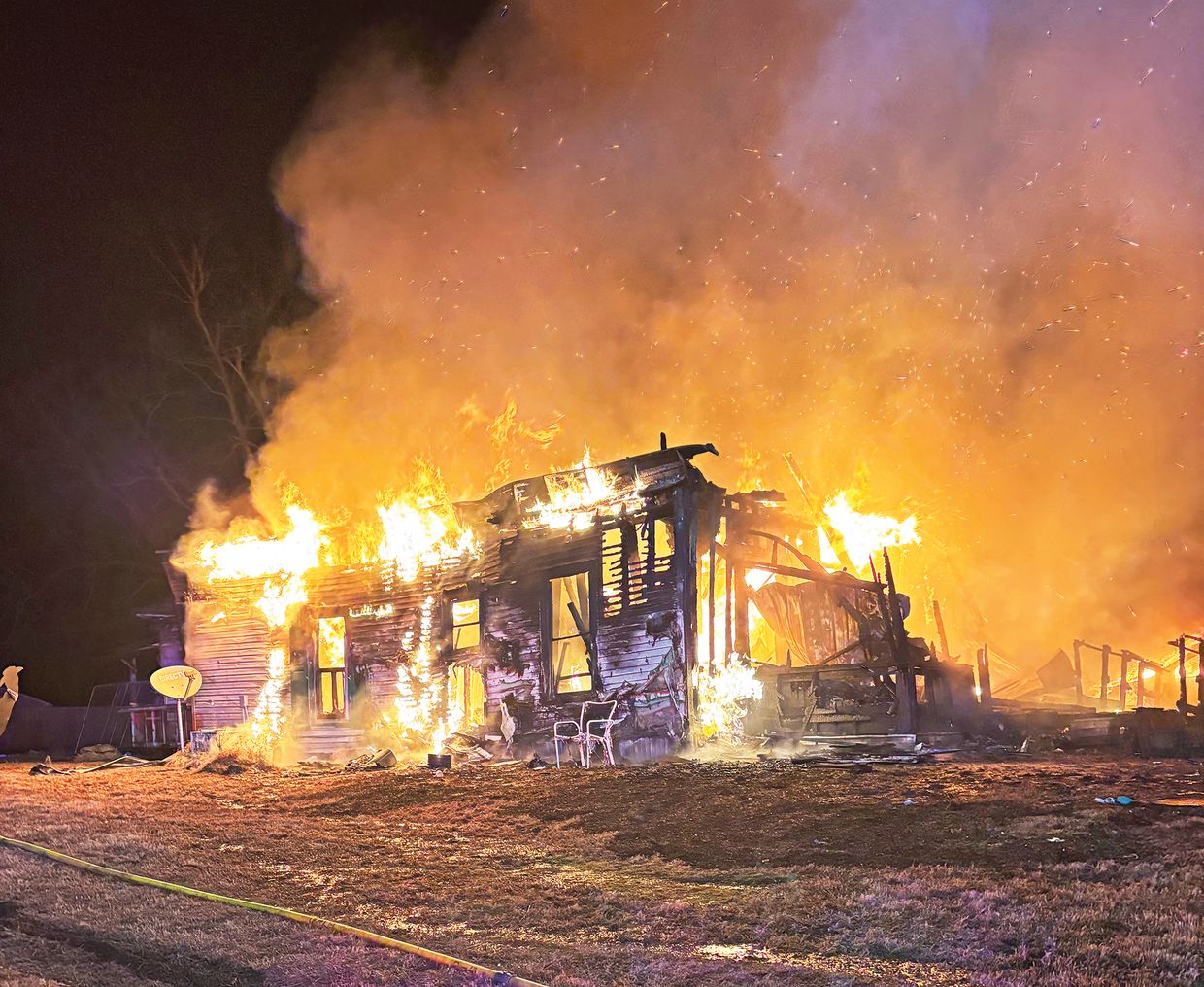 Early morning Dexter house fire kills three family members,