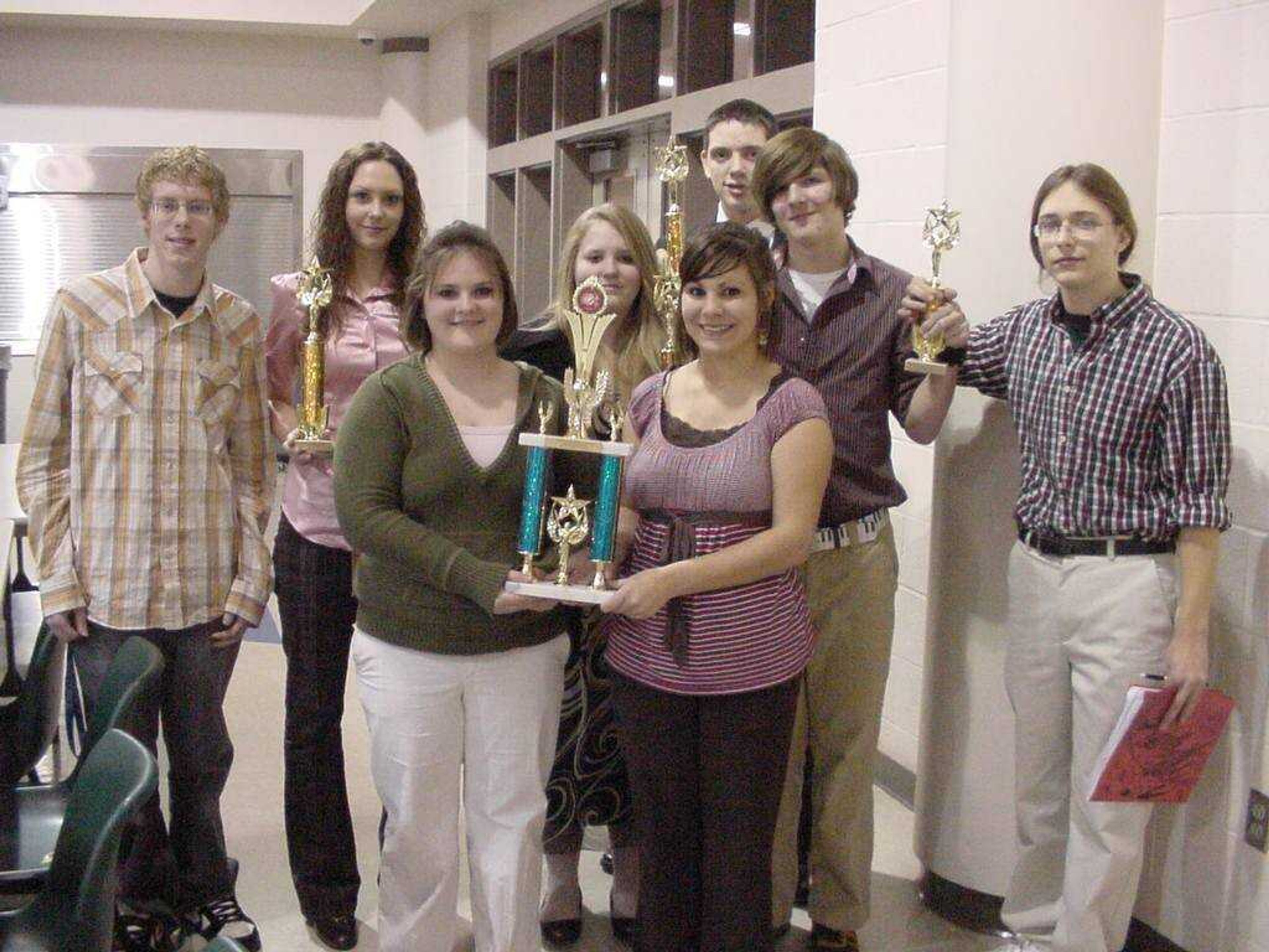 DHS Debate Team takes honors