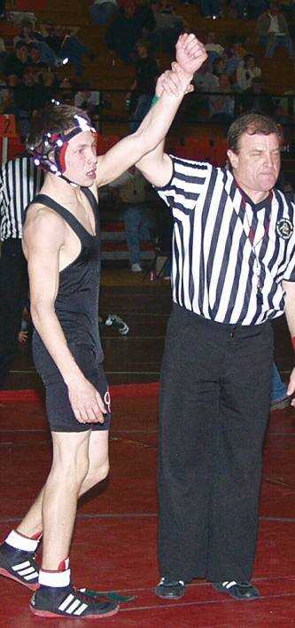 Dexter qualifies two for state wrestling tournament