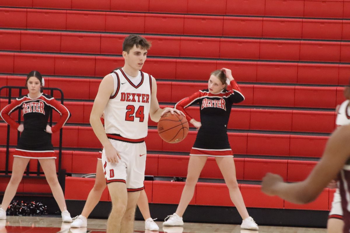Sepulvado drops 21 as Dexter edges Poplar Bluff 60-54 on Senior Night