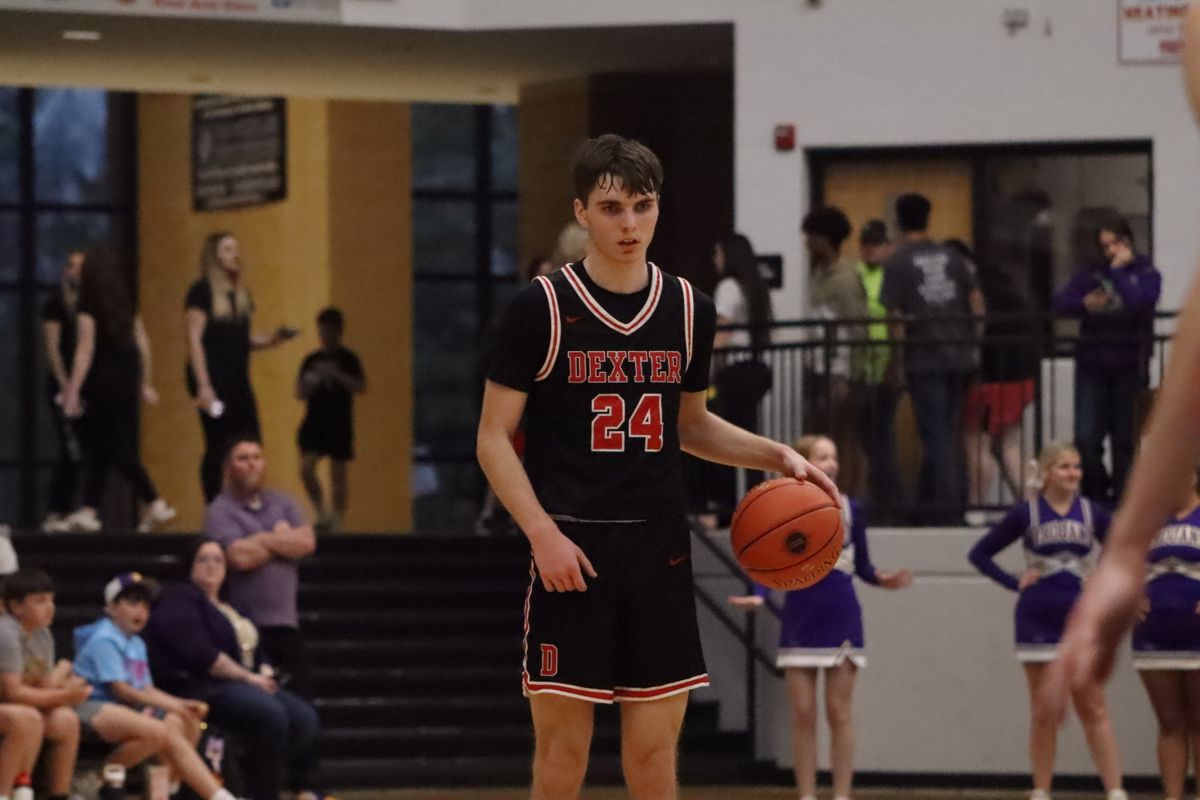 Dexter routs Potosi to clinch quarterfinal berth