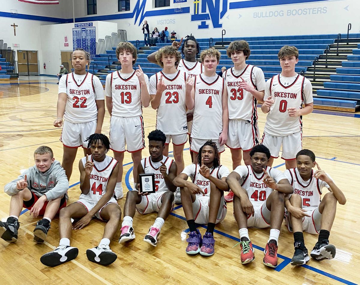 Sikeston reign supreme at Notre Dame JV Invitational