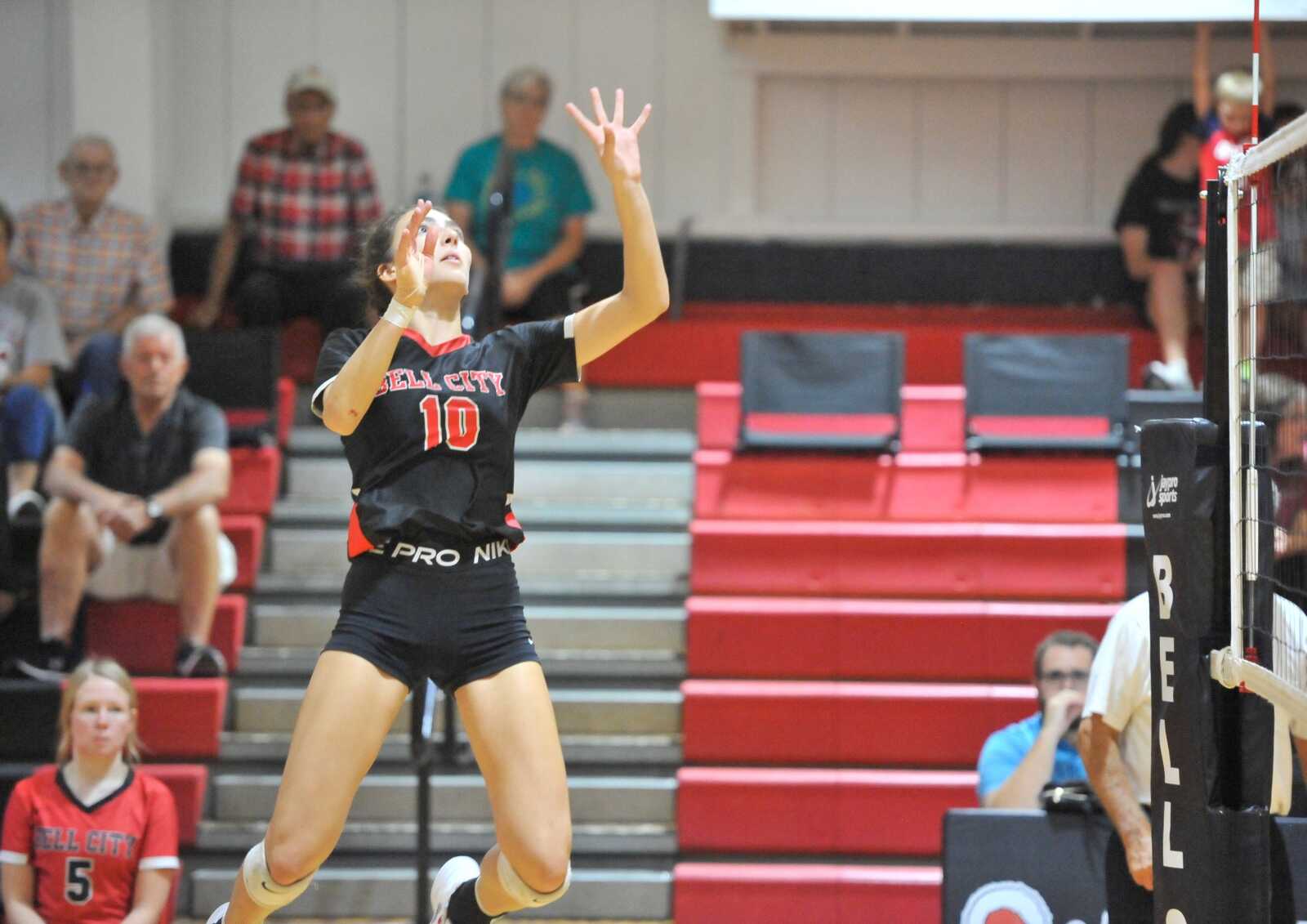 Juniors leading Bell City VB in season that 'is better than it has eve...