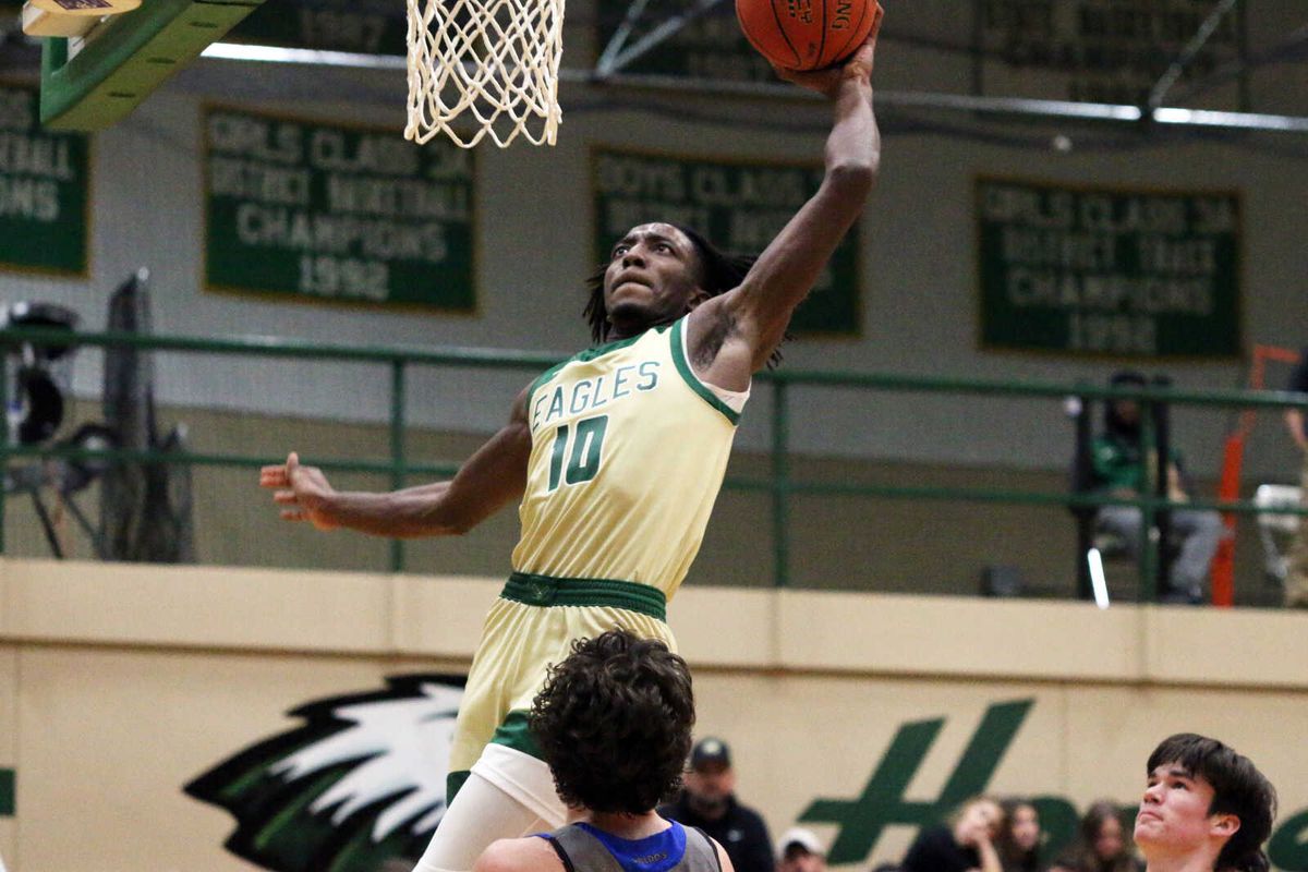 NMCC completes comeback against Rock Bridge in Hall of Fame Classic