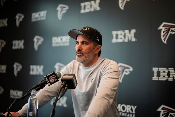 Falcons agree to 1-year deal with former Chiefs RT Jawaan Taylor as po...