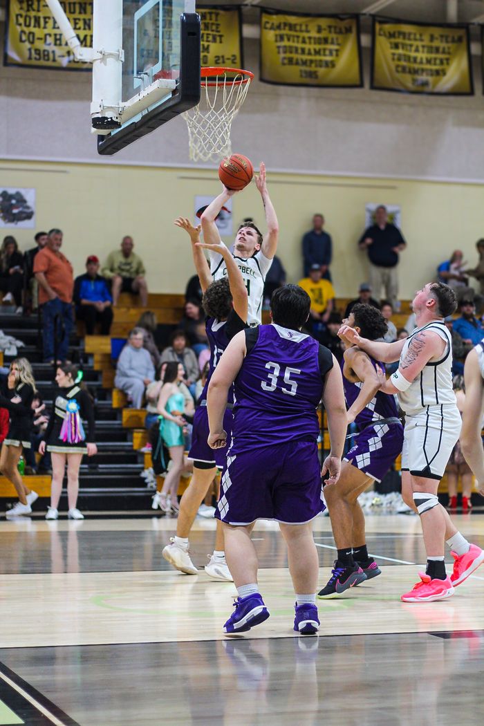 Photo gallery: Campbell boys basketball vs Holcomb