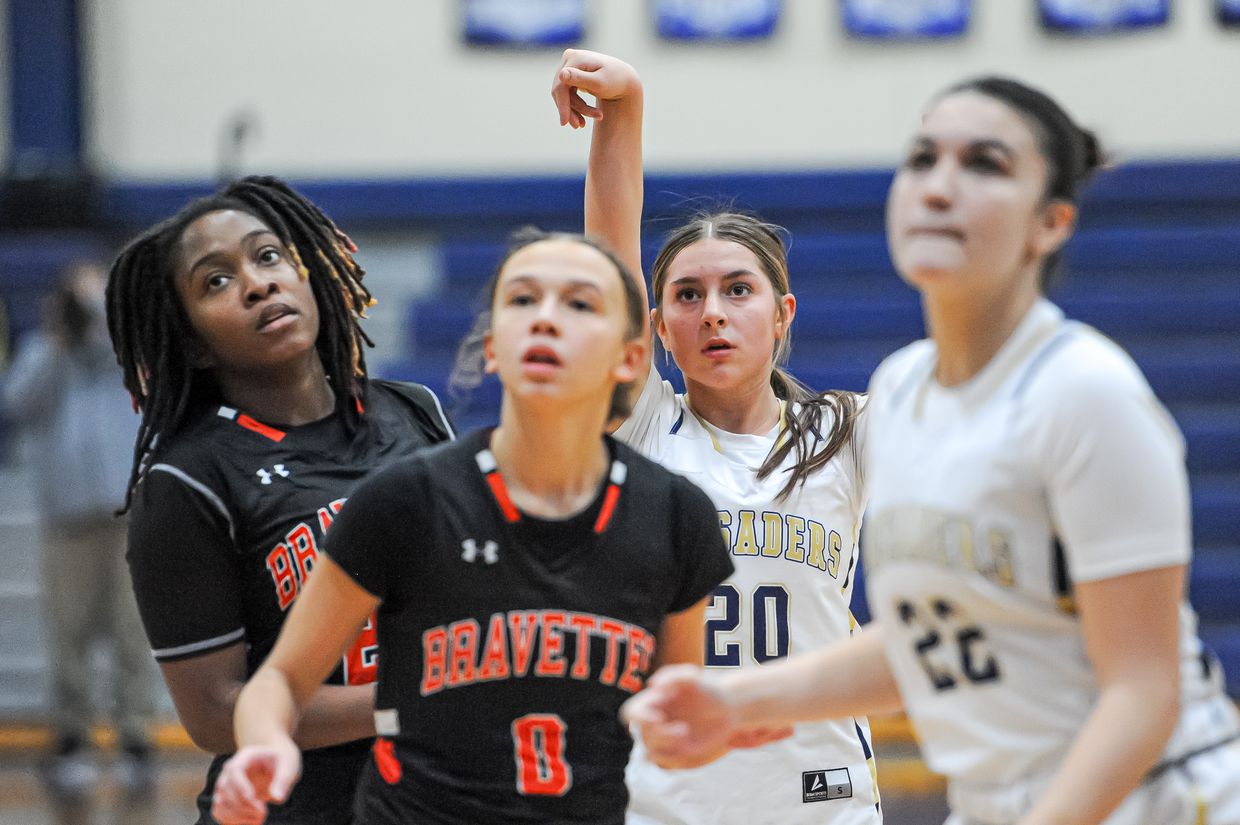 Saxony girls stifle Scott Central in home FSCB opener