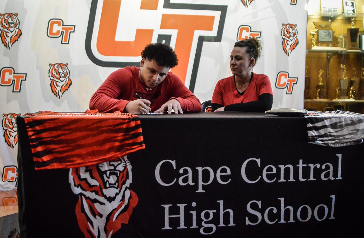 Cape Central star shot putter Isaiah Huskey signs NLI with S...